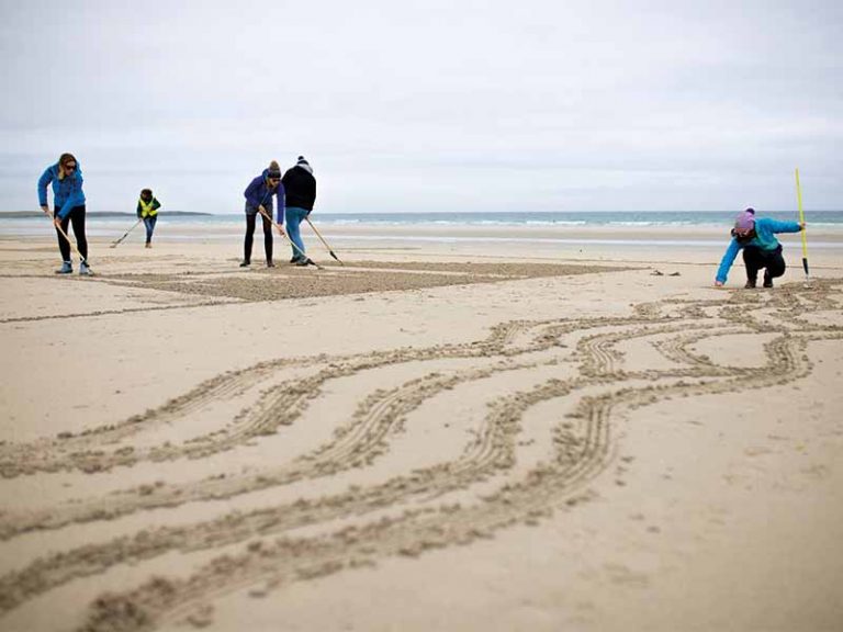 Sand Drawing | Sand In Your Eye